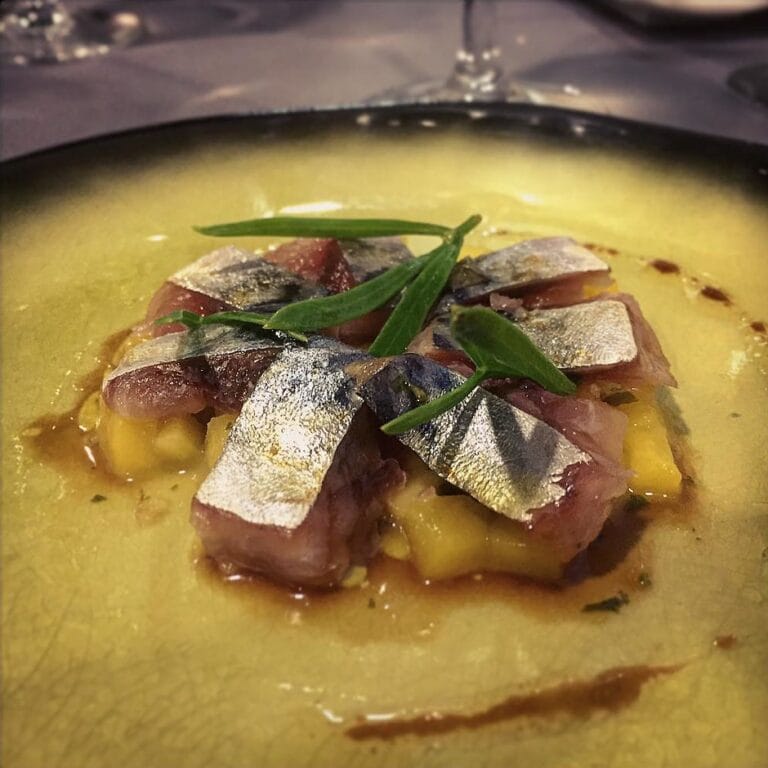 Prepariamo la ricetta del Ceviche de Caballa alla Peruviana - Perù Asi!