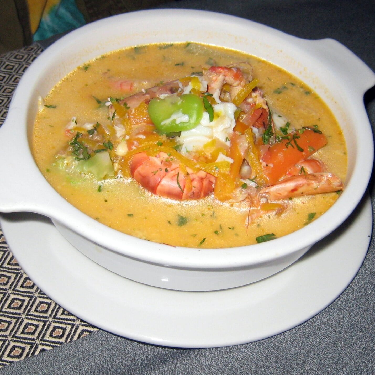 La ricetta peruviana del Chupe de Camarones - Perù Asi!